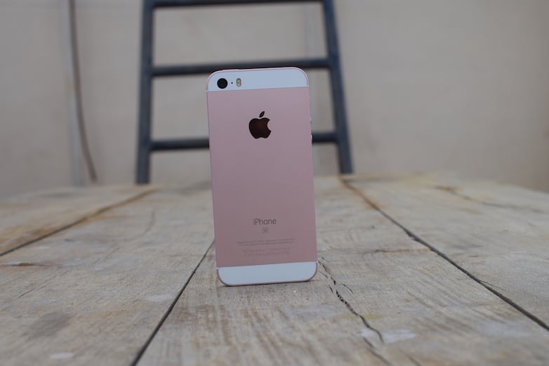 Second-Gen Apple iPhone SE 2 Rumored to Launch in March 2018 | TelecomTalk Second-Gen Apple iPhone SE 2 Rumored to Launch in March 2018 | TelecomTalk