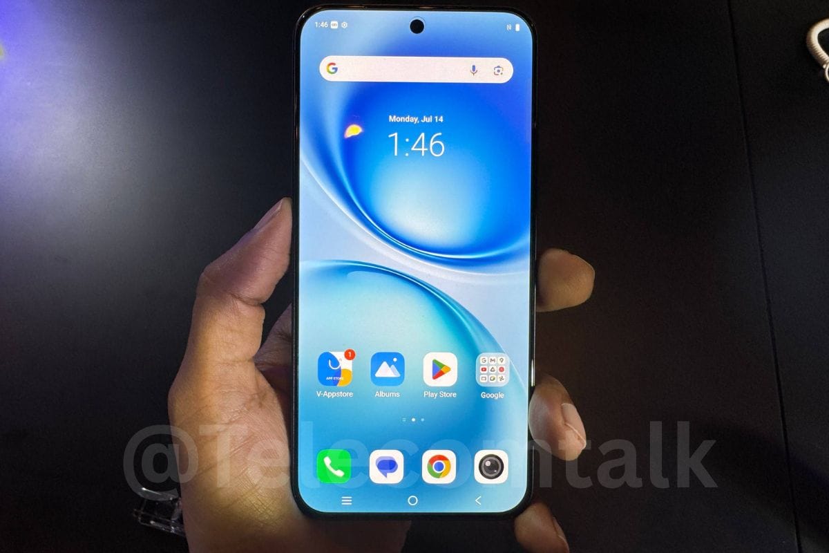Vivo X200 FE Looks too Good